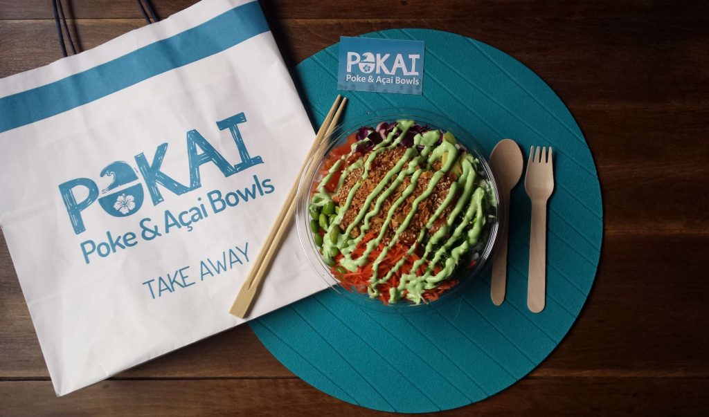 Pokai el primer take away de poke y açai de Bilbao